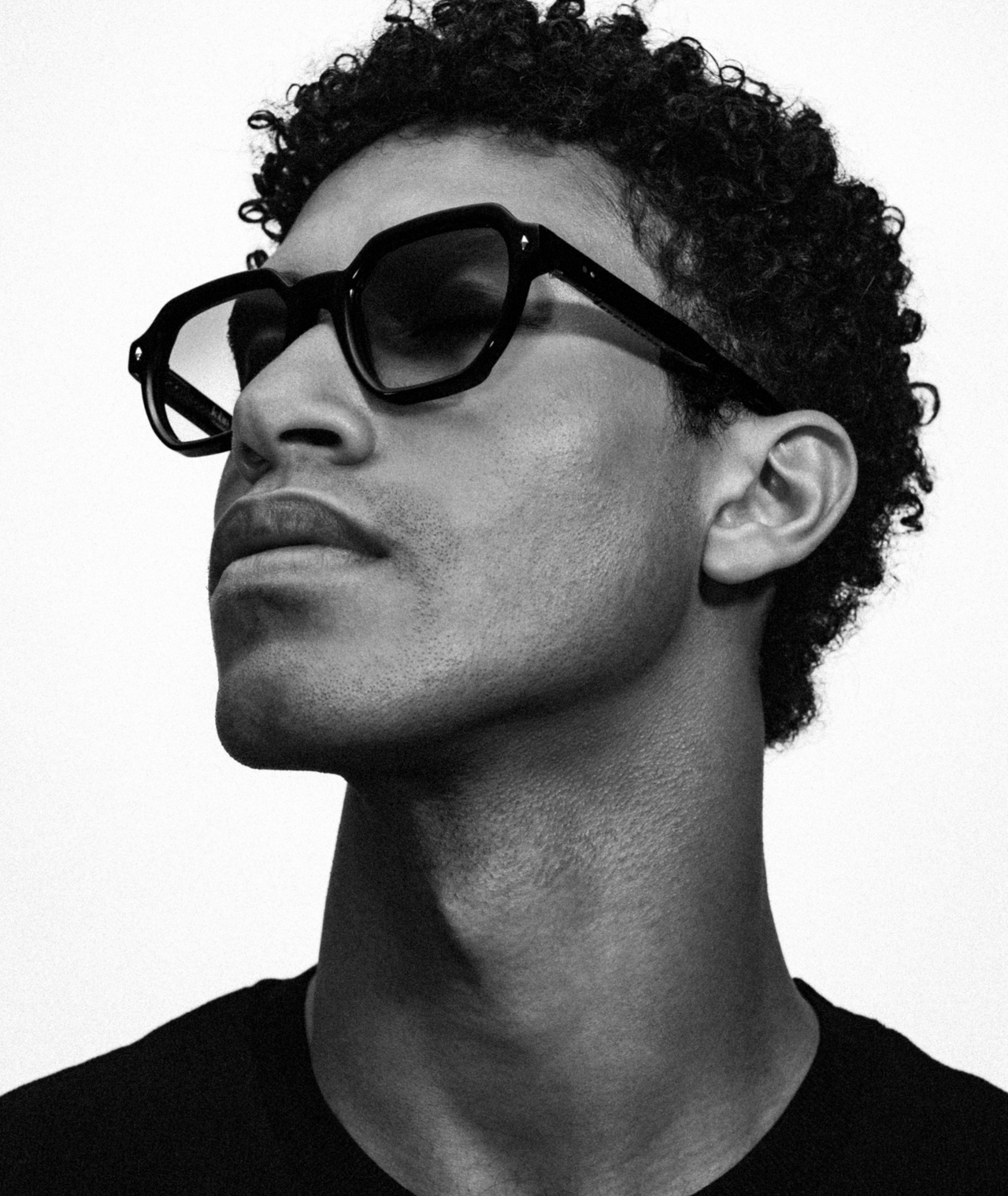 About us – Dayal Opticals